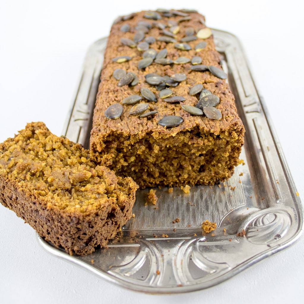 Spiced Pumpkin Bread - super easy and delicous